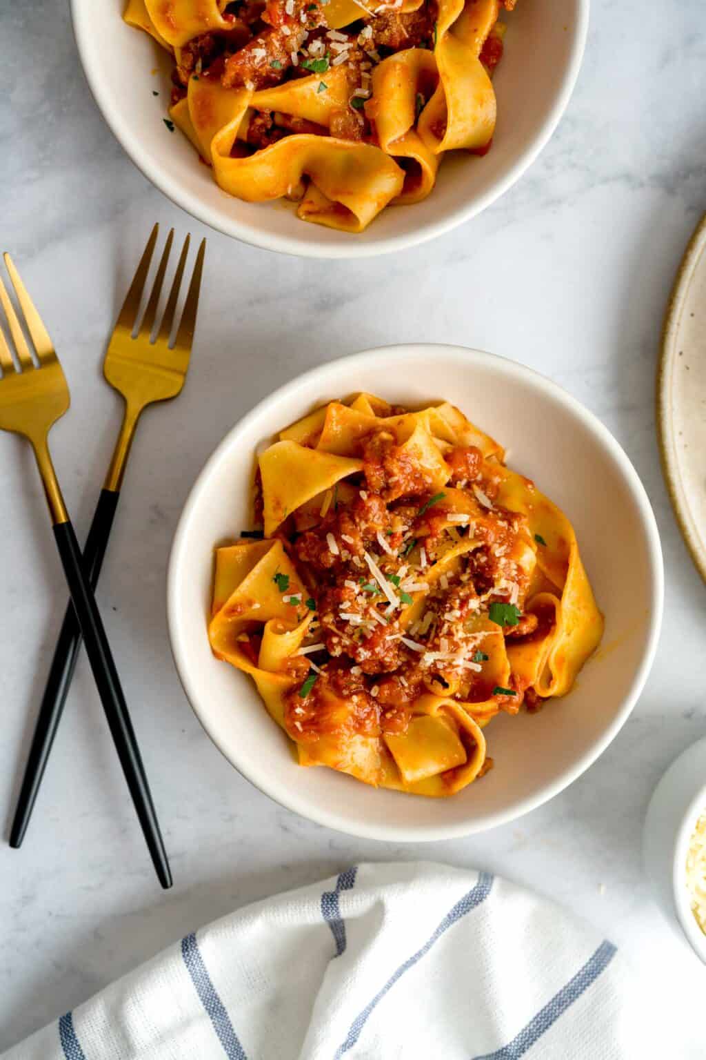 Bolognese Sauce Recipe - A Fabulous Bite