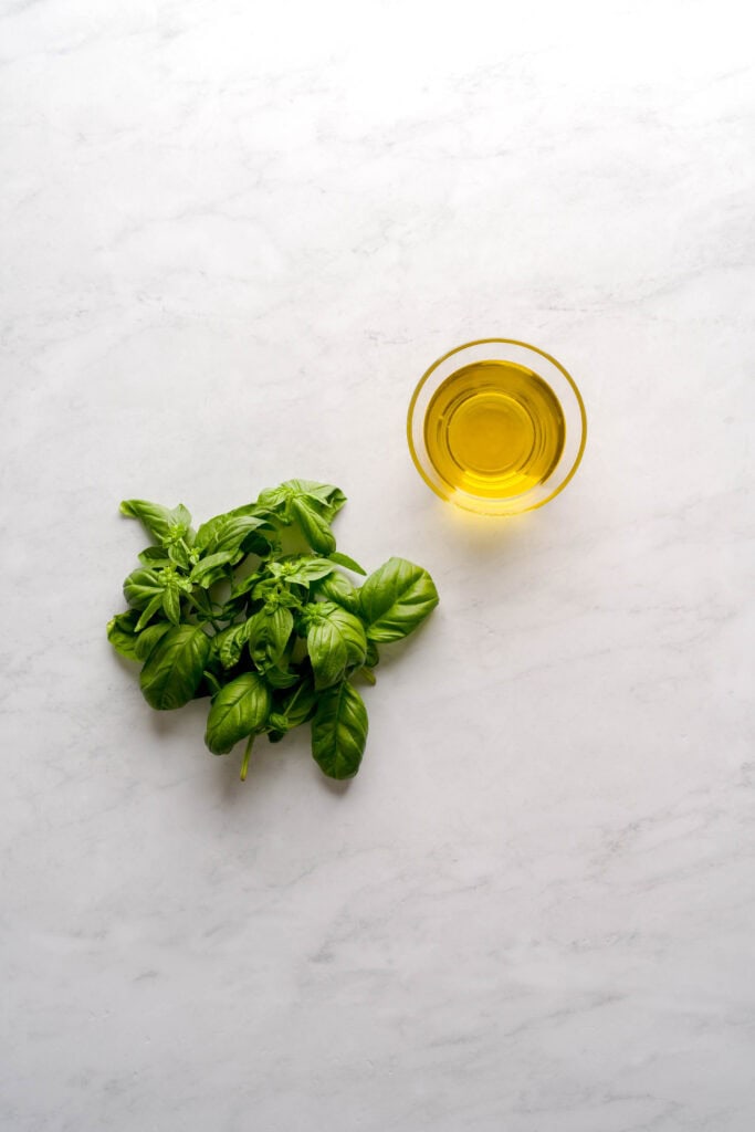 Homemade Basil-Infused Olive Oil - A Fabulous Bite